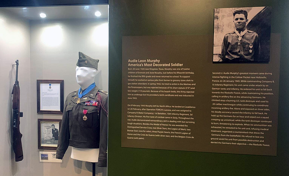 Five American War Heroes and Their Guns | USCCA